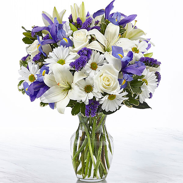 Sincere bouquet arranged by a florist in Wantagh, NY USA : Abby's ...